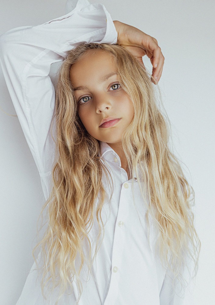 Amelie S | Network Model Agency