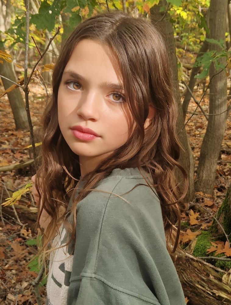 Zana V | Network Model Agency