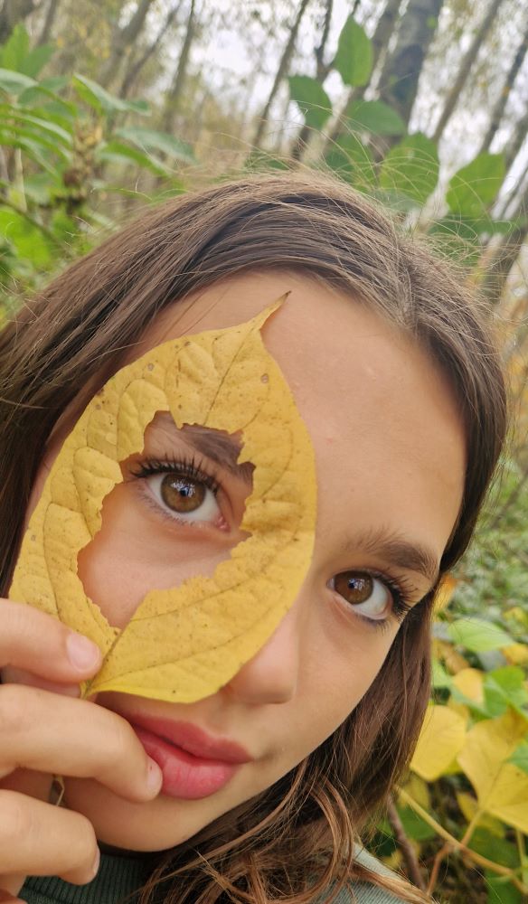 Zana V | Network Model Agency