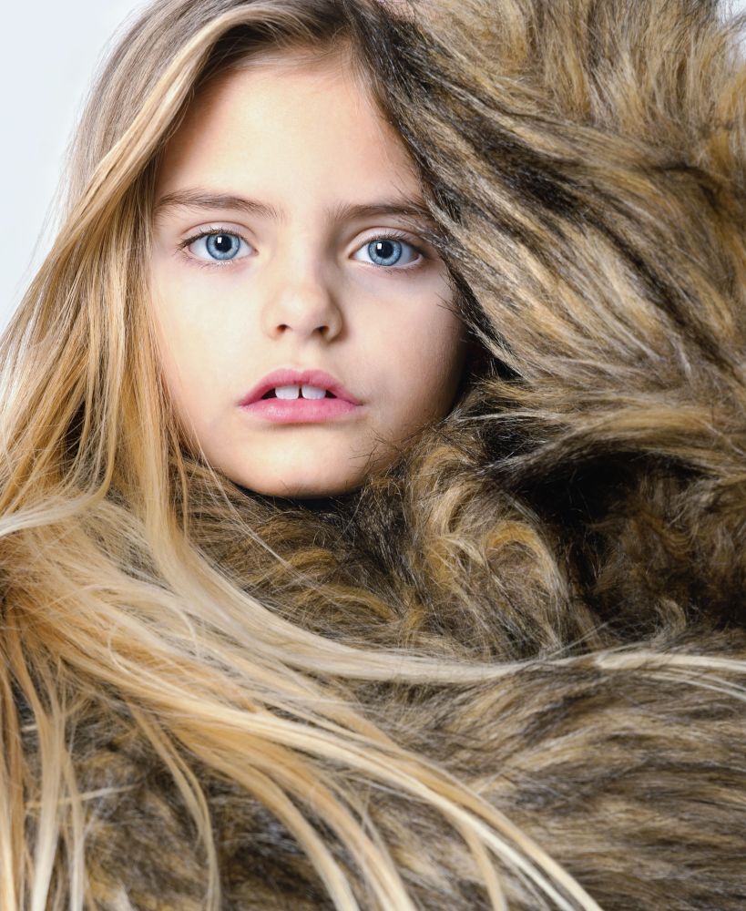 Riley B | Network Model Agency