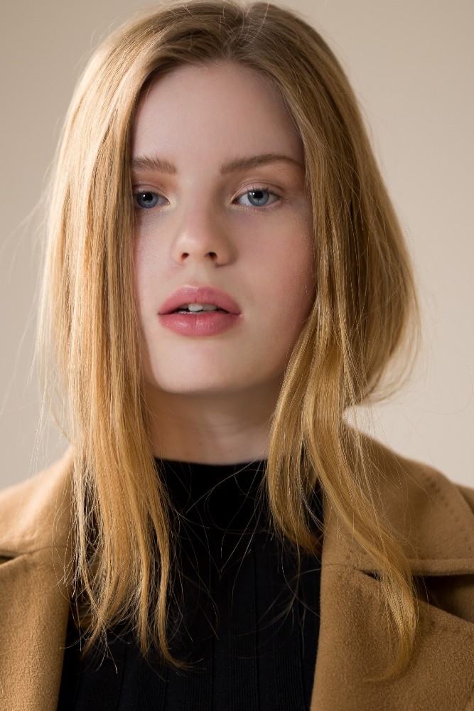 Kim V | Network Model Agency