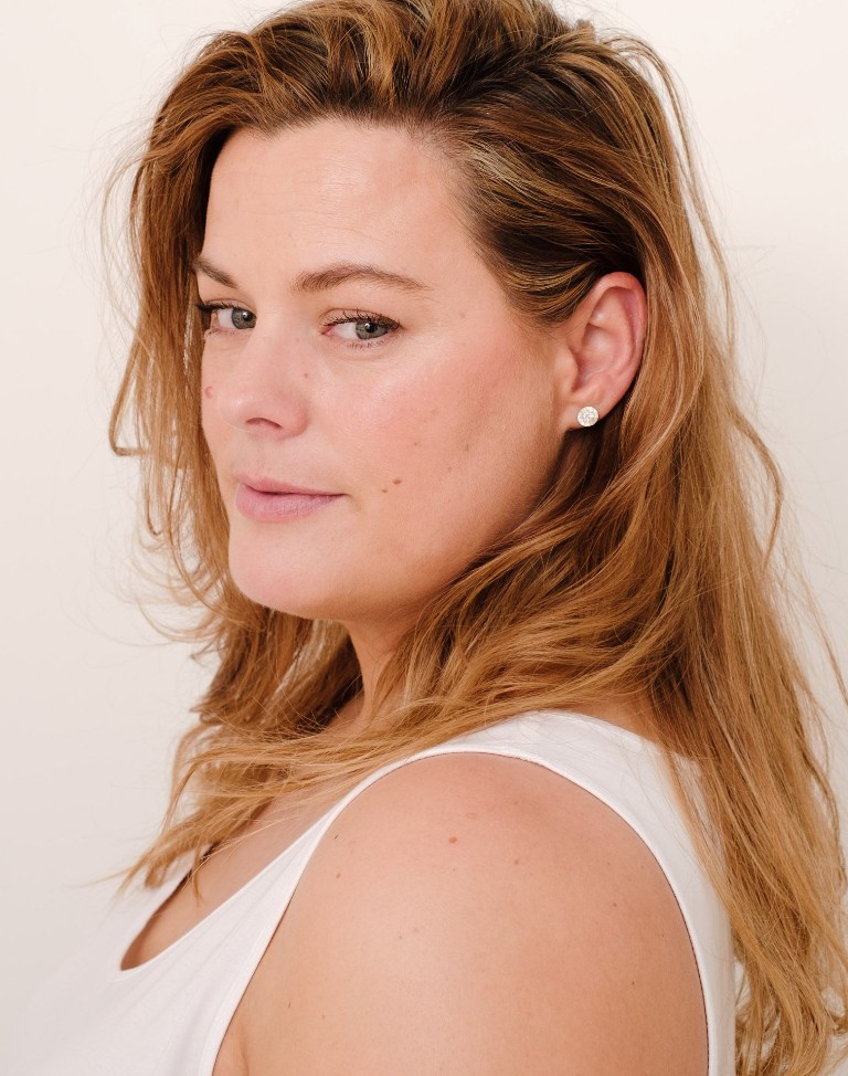 Virginie F | Network Model Agency