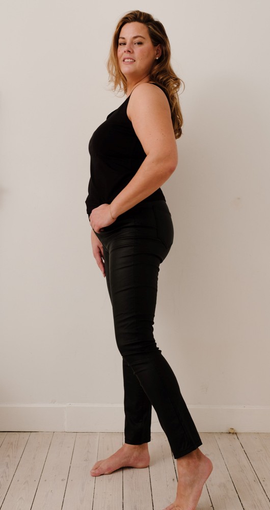 Virginie F | Network Model Agency