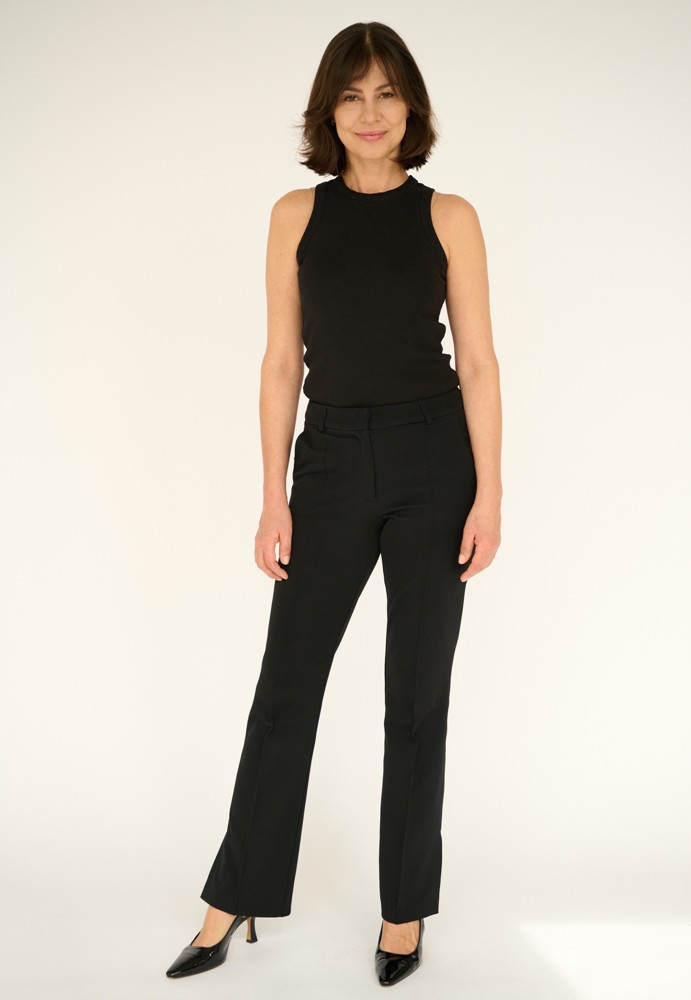 Dunja I | Network Model Agency