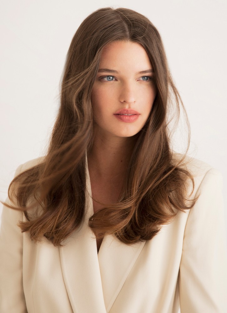 Ella M | Network Model Agency