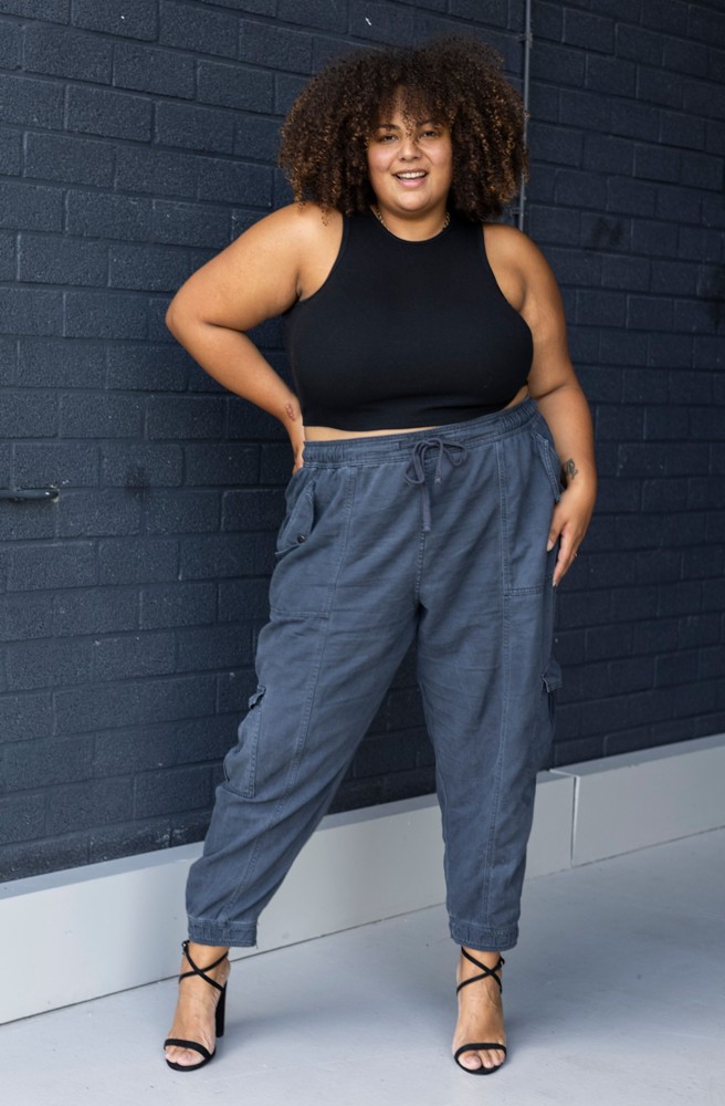 Jami W | Network Model Agency