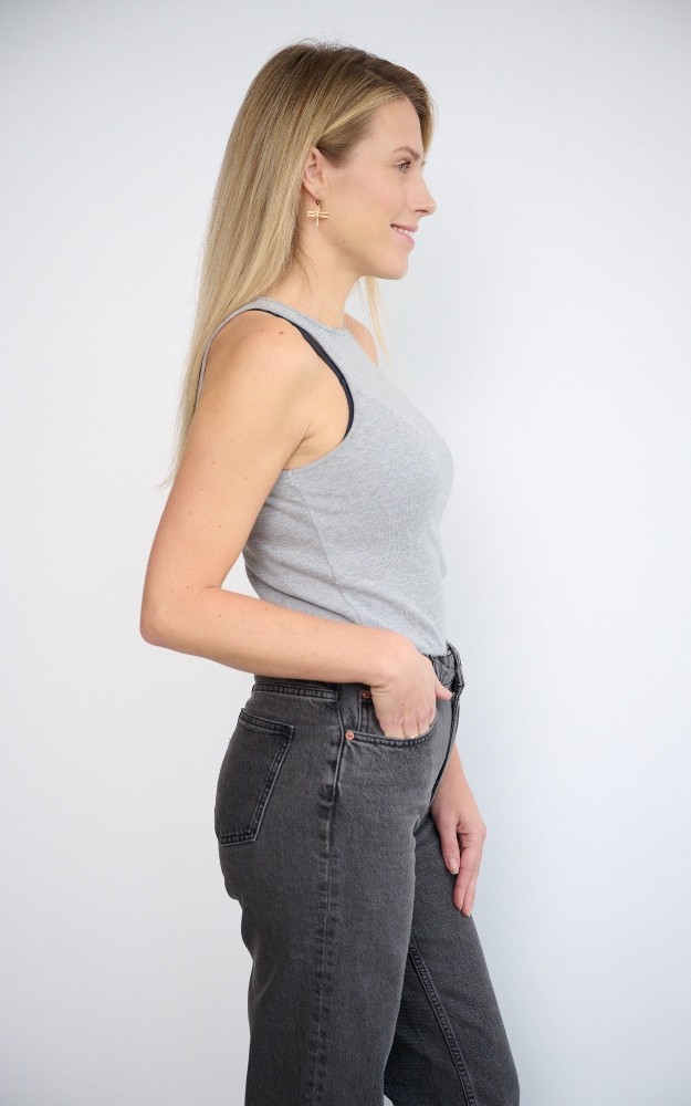 Esmay J | Network Model Agency