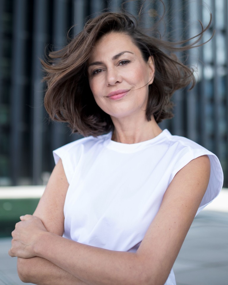 Dunja I | Network Model Agency