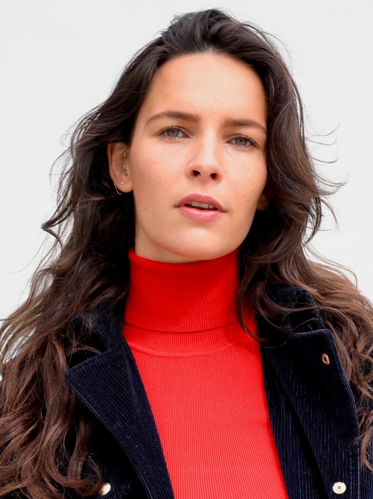 Alanis C | Network Model Agency