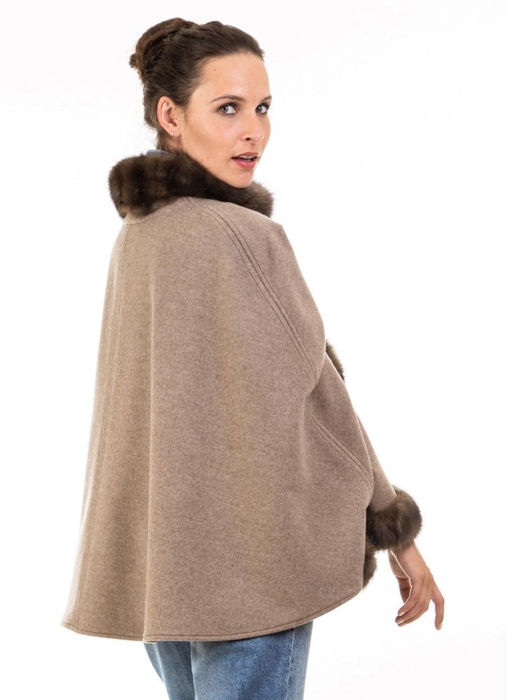 Alanis C | Network Model Agency