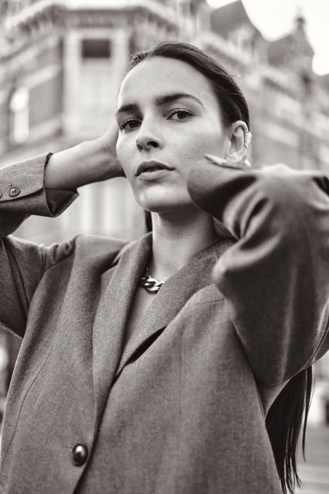 Alanis C | Network Model Agency