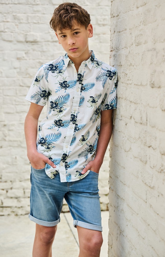 Alexander V | Network Model Agency