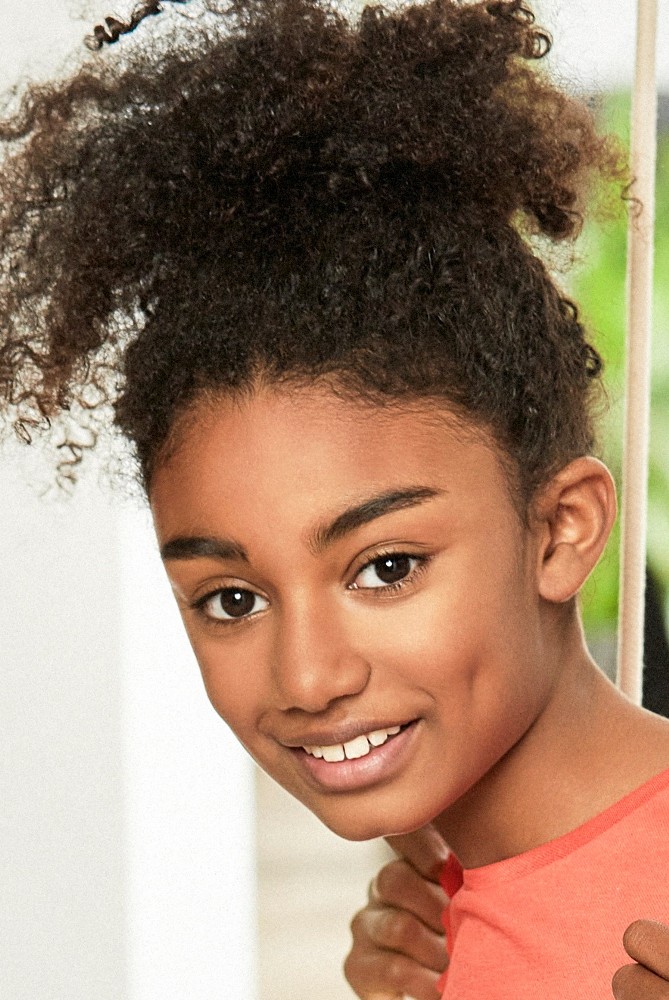 Amber H | Network Model Agency