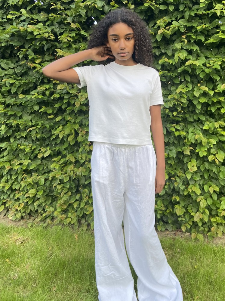 Amber H | Network Model Agency
