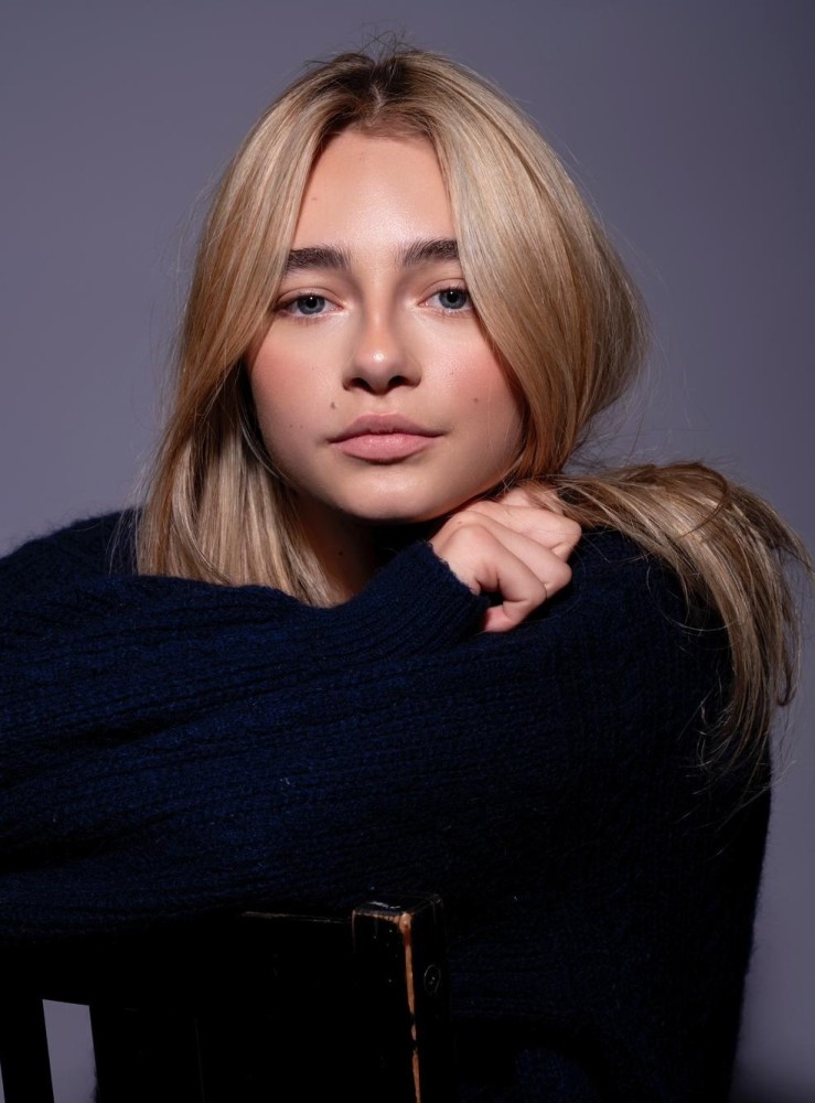 Amelia L | Network Model Agency