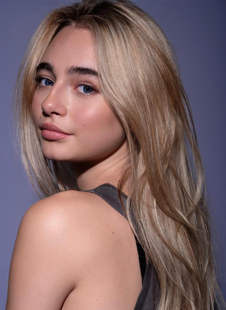 Amelia L | Network Model Agency