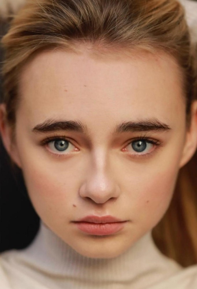 Amelia L | Network Model Agency