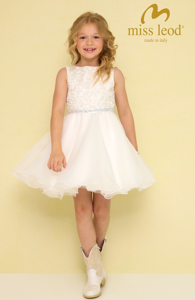 Amélie D | Network Model Agency