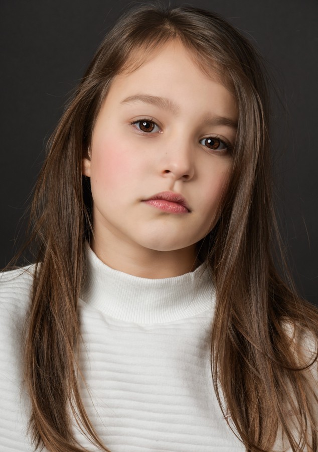 Amelie J | Network Model Agency