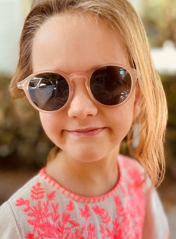 Amélie V | Network Model Agency
