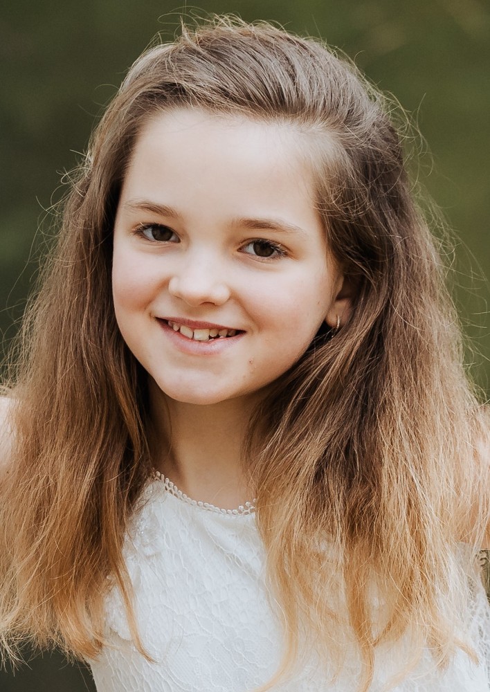 Amélie V | Network Model Agency