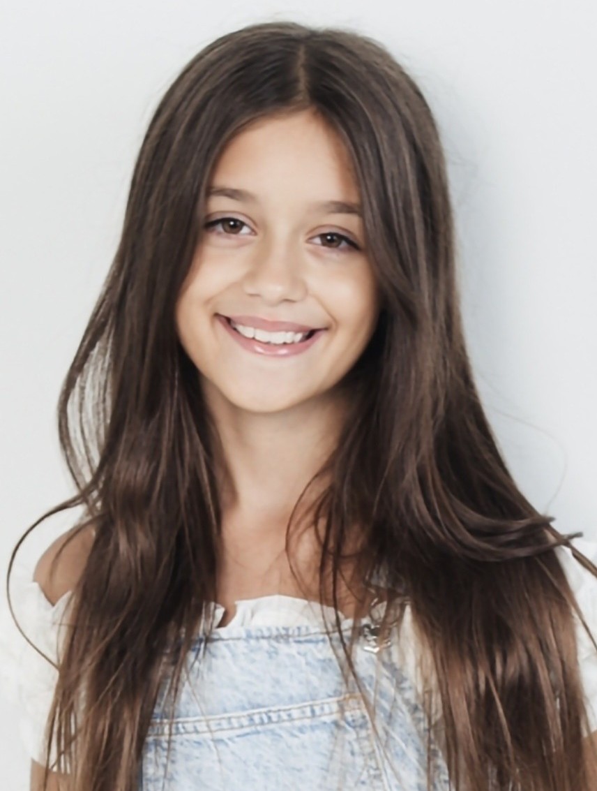 Andrea L | Network Model Agency