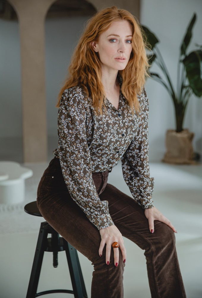 Angela B | Network Model Agency