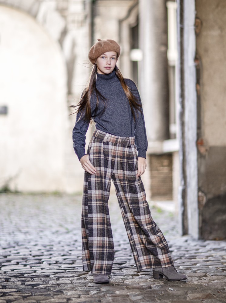 Anna-Lisa T | Network Model Agency