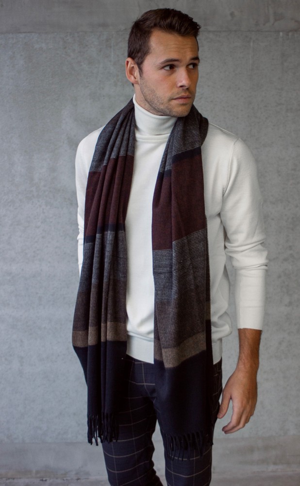 Aram G | Network Model Agency