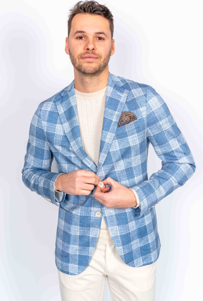 Aram G | Network Model Agency