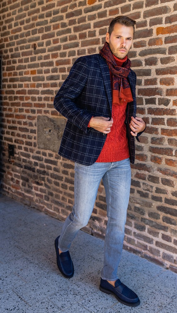 Aram G | Network Model Agency