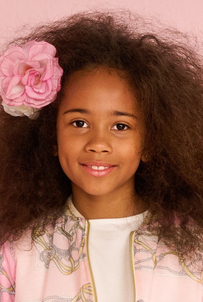 Ariëlla B | Network Model Agency