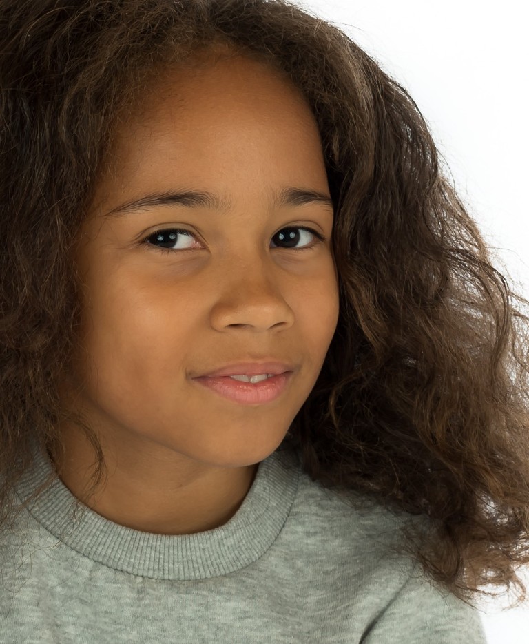 Ariëlla B | Network Model Agency