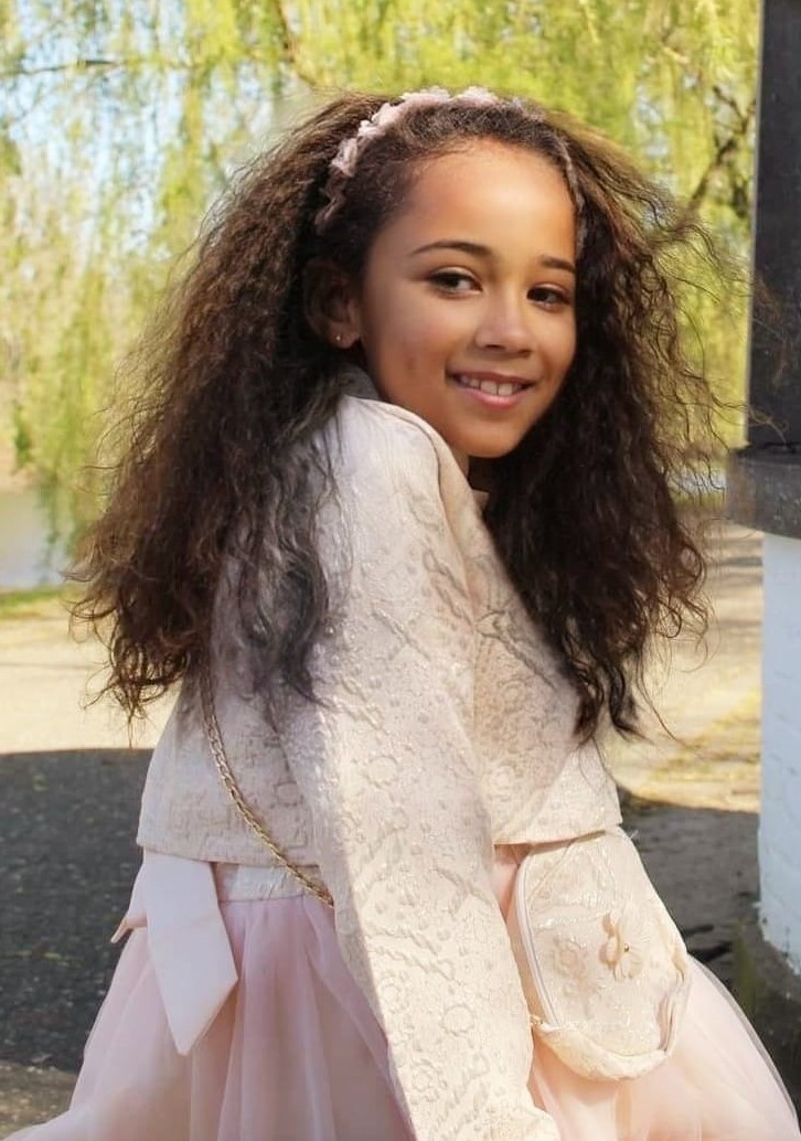 Ariëlla B | Network Model Agency