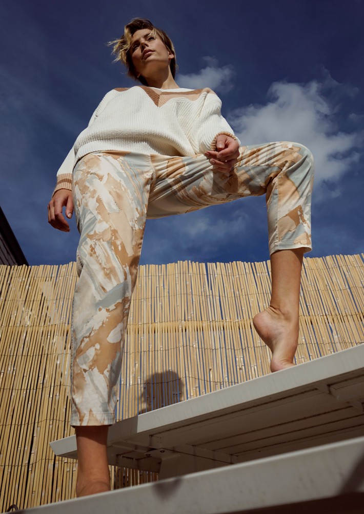 Arina Y | Network Model Agency