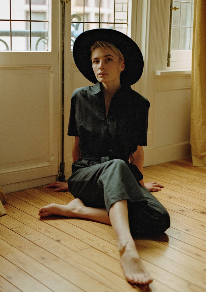 Arina Y | Network Model Agency