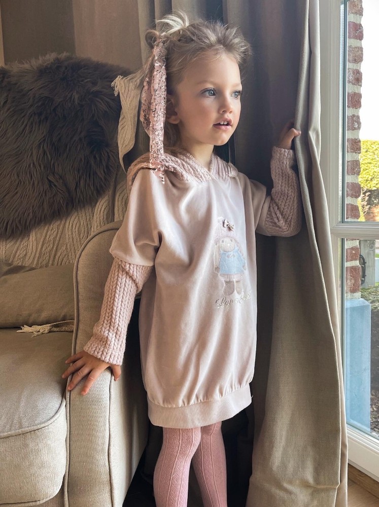 Aurélie G | Network Model Agency