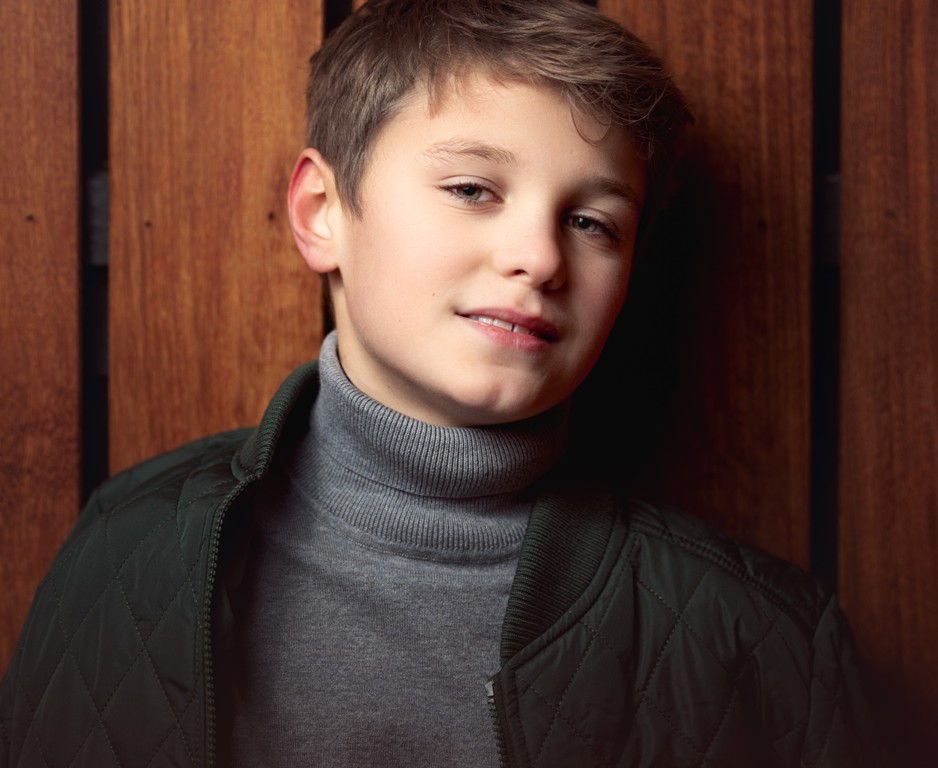 Axl DN | Network Model Agency