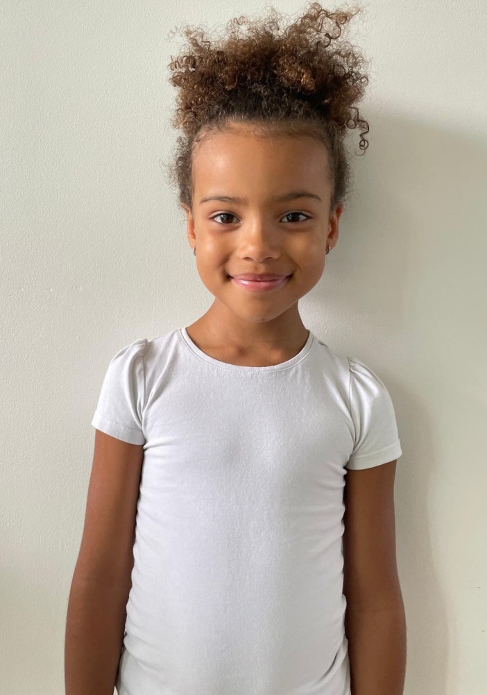 Ayiana L | Network Model Agency
