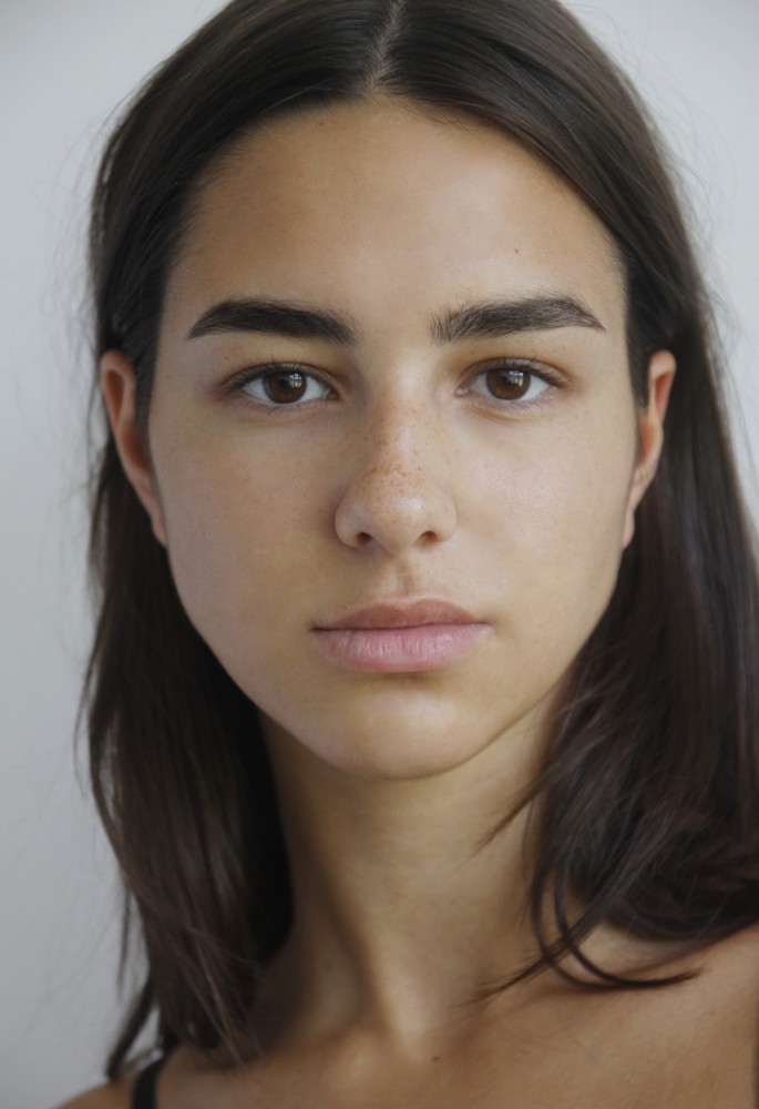 Roos H | Network Model Agency