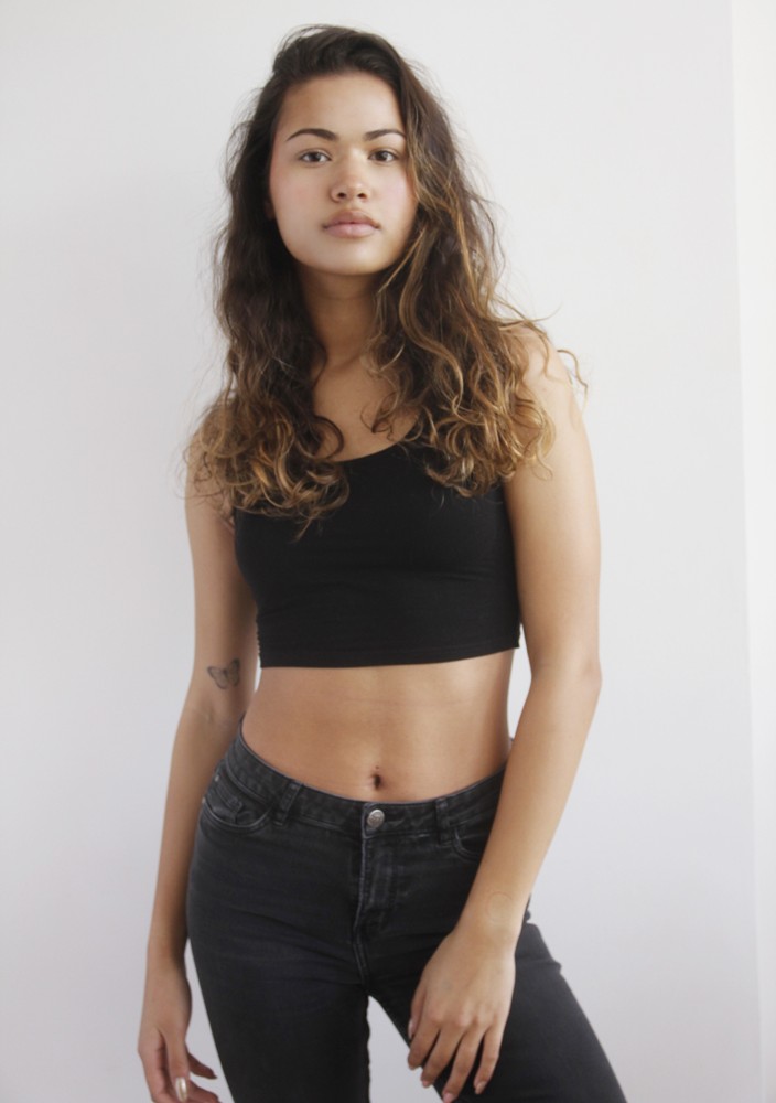 Zoë V | Network Model Agency
