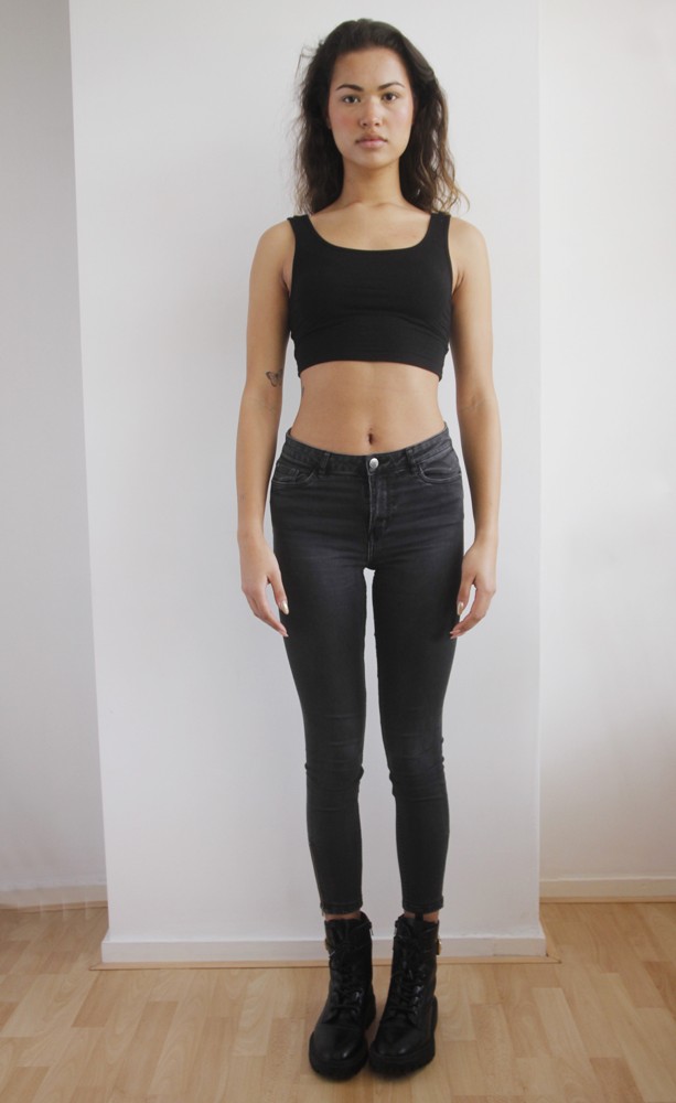 Zoë V | Network Model Agency