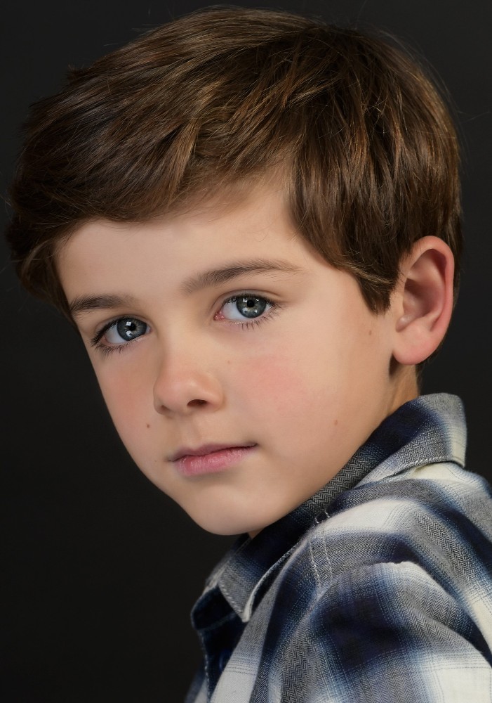 Bob M | Network Model Agency