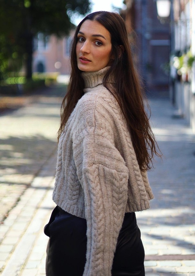 Brenda T | Network Model Agency