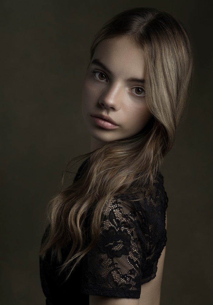 Camille I | Network Model Agency
