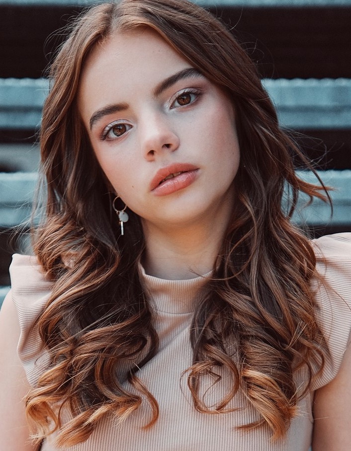 Camille I | Network Model Agency