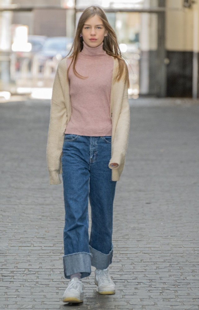 Camille S | Network Model Agency