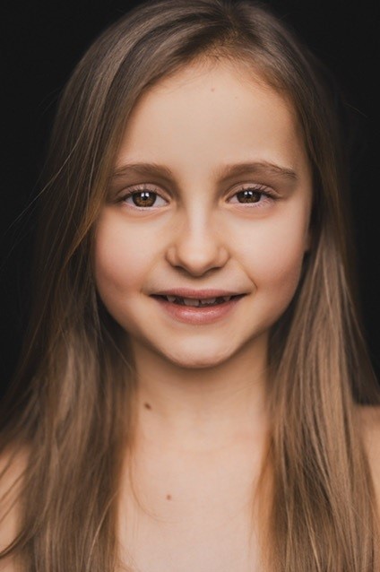 Céline W | Network Model Agency