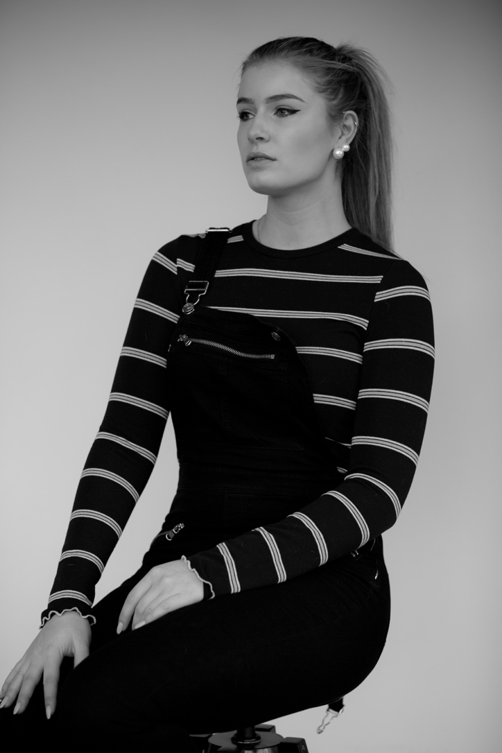 Cindy V | Network Model Agency