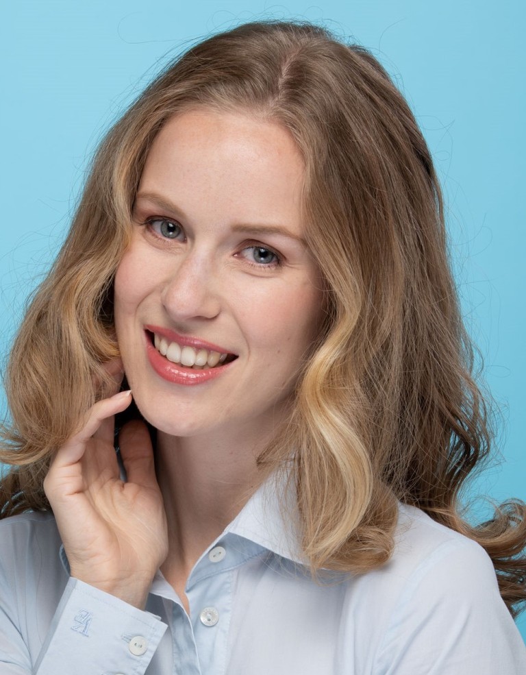 Dana D | Network Model Agency